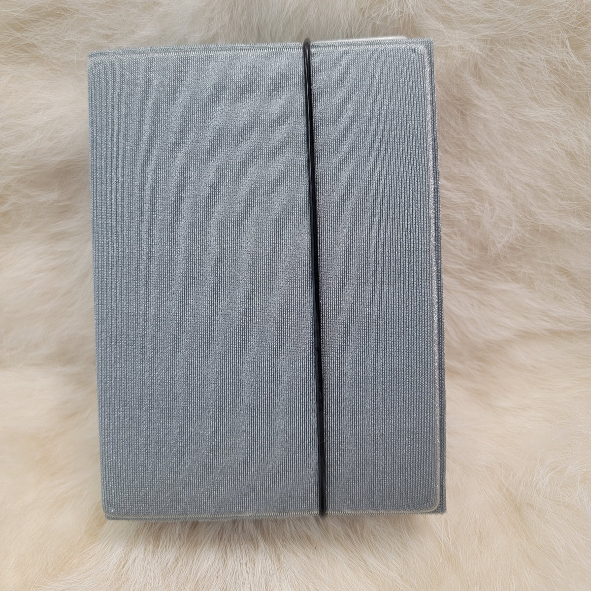 Lycra & Foam Concertina Fly Box – Hunted Treasures